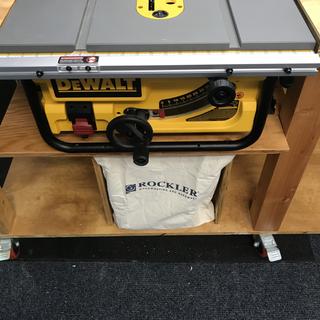 Table saw dust bag store