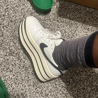Reviews: Tenis para mujer Air Jordan 1 Triple Stack. Nike.com