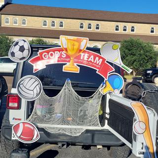 Value God’s Team Sports Trunk-or-Treat Decorating Kit - 8 Pc ...