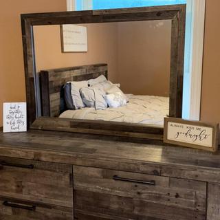 Ainsworth bedroom set store