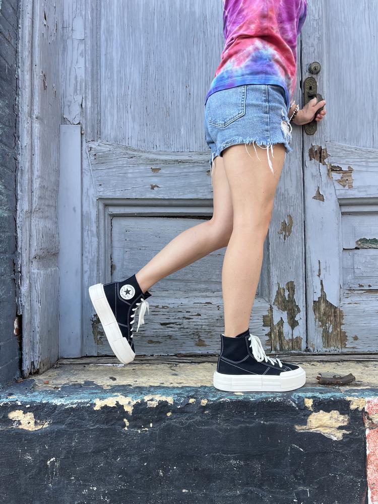 Easy and Edgy