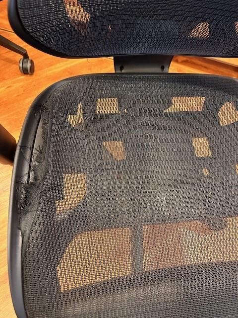 Staples Customer Reviews for Staples Hyken Ergonomic Mesh Swivel Task ...